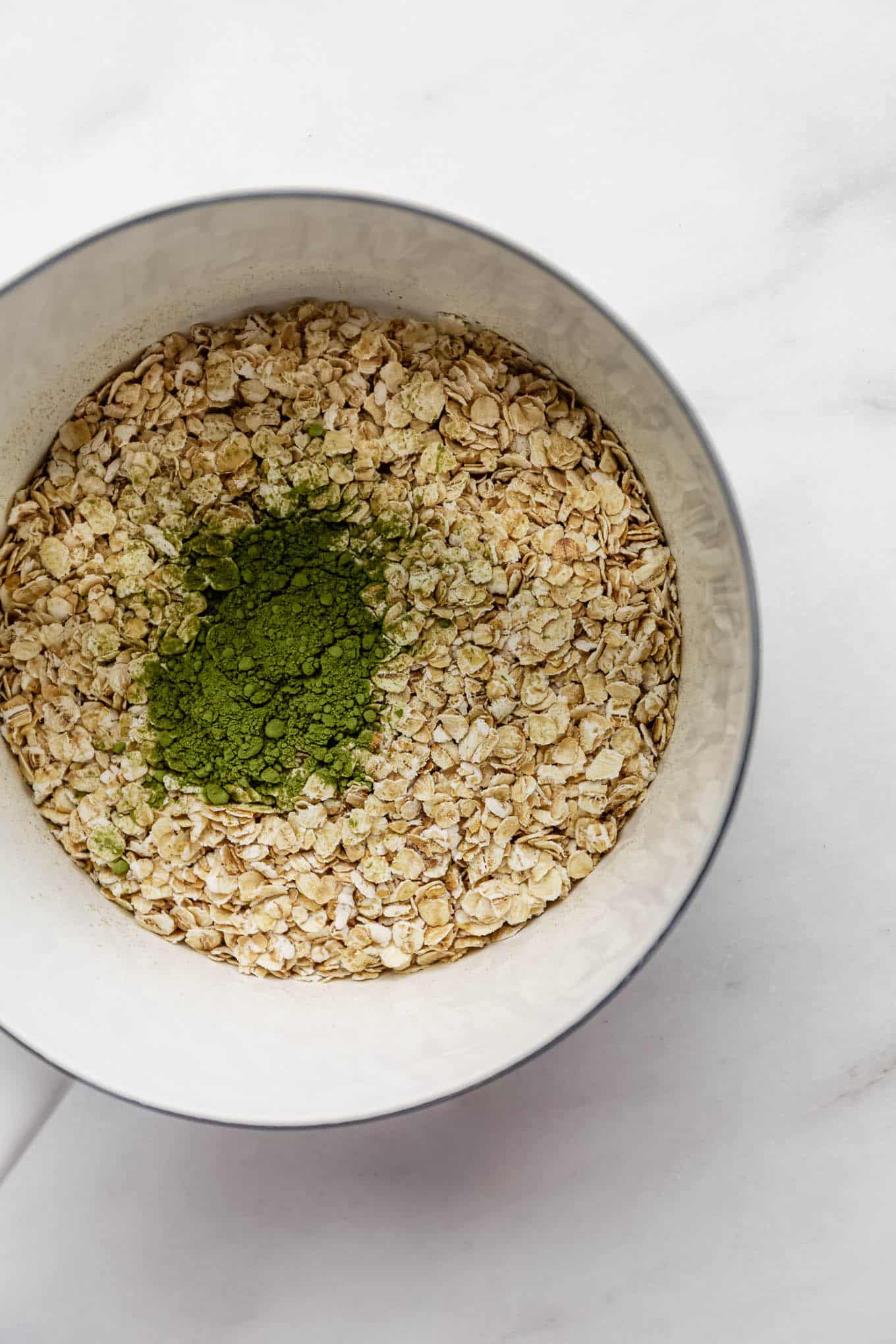 Creamy Matcha Oatmeal - Choosing Chia