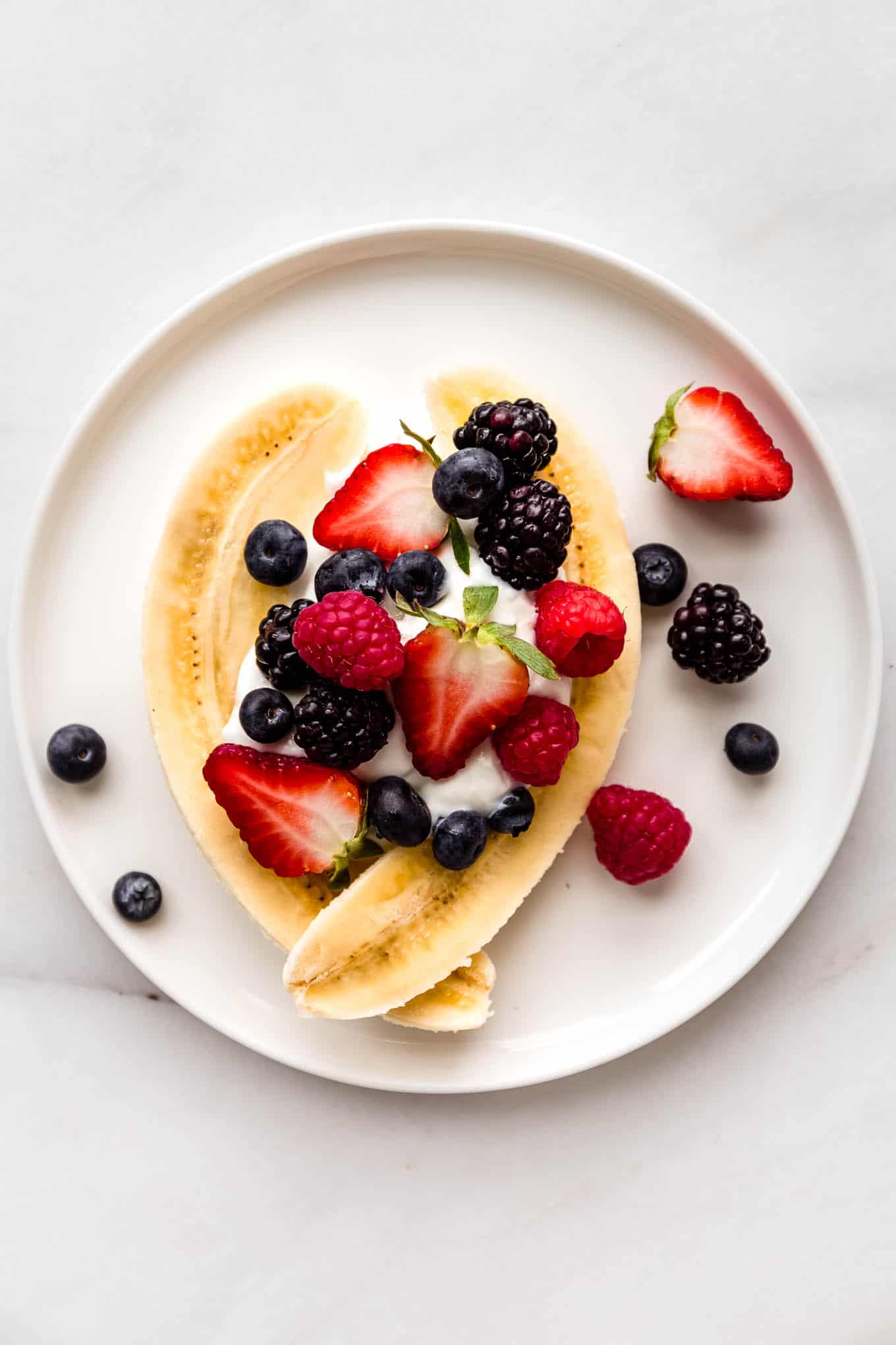 Breakfast Banana Split - Choosing Chia